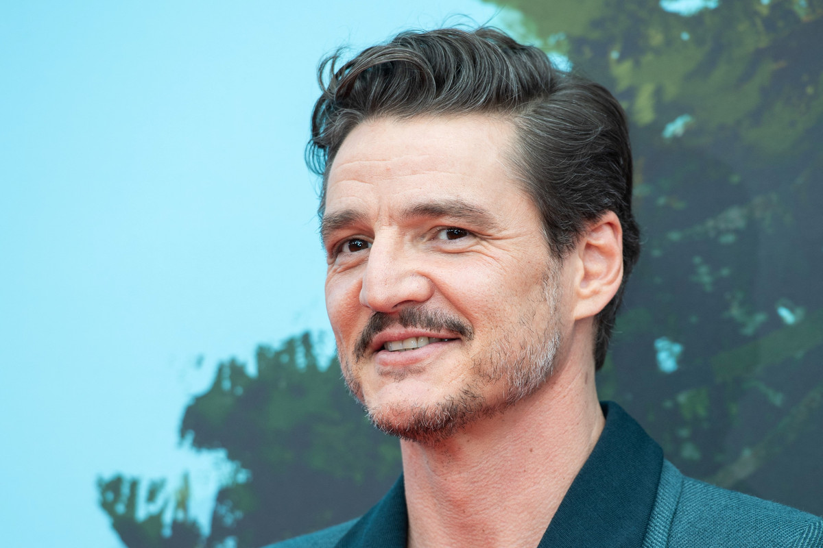 Pedro Pascal 025 — Postimages