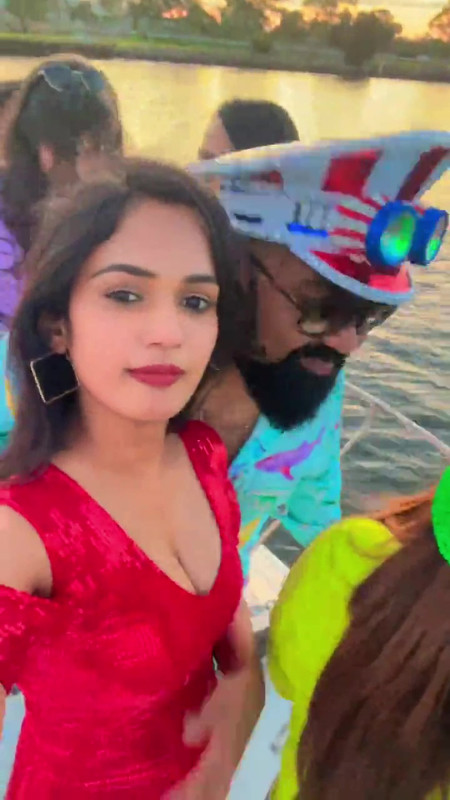 vlcsnap 00013 — Postimages