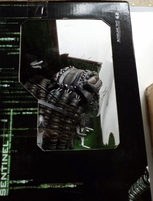 [For Sale] - The Matrix Sentinel Deluxe Edition posable action figure ...