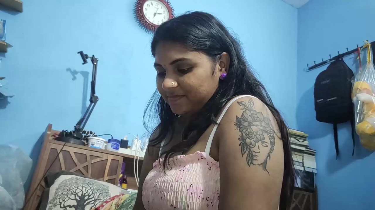 frame 0021 — Postimages