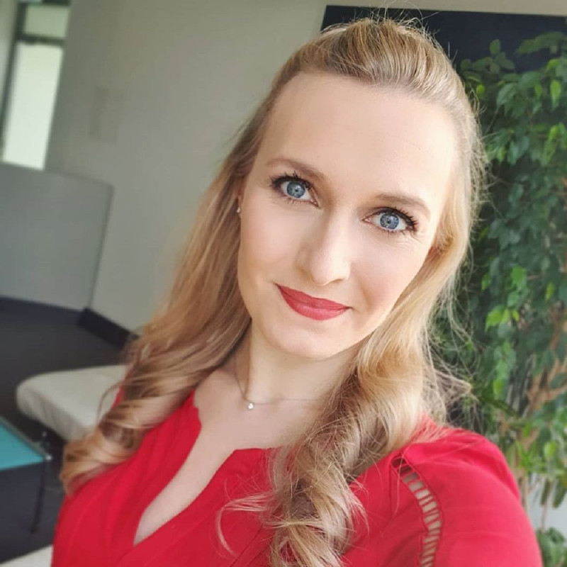 Anna Groebel 28 03 2020 — Postimages