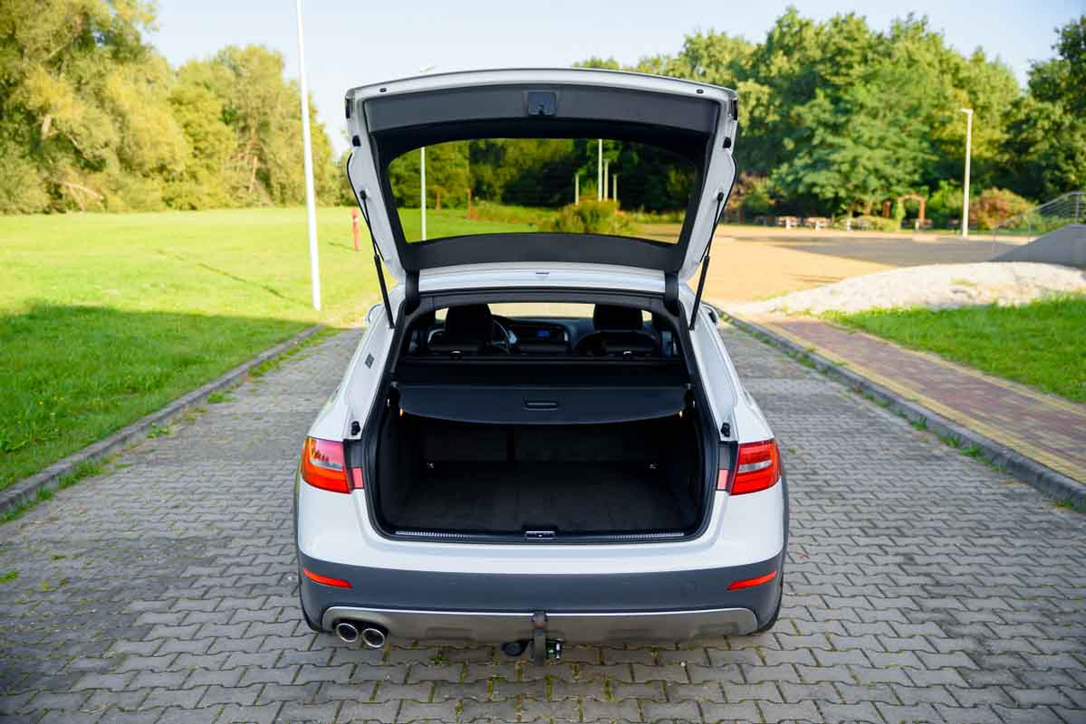 ZFC 5581 — Postimages