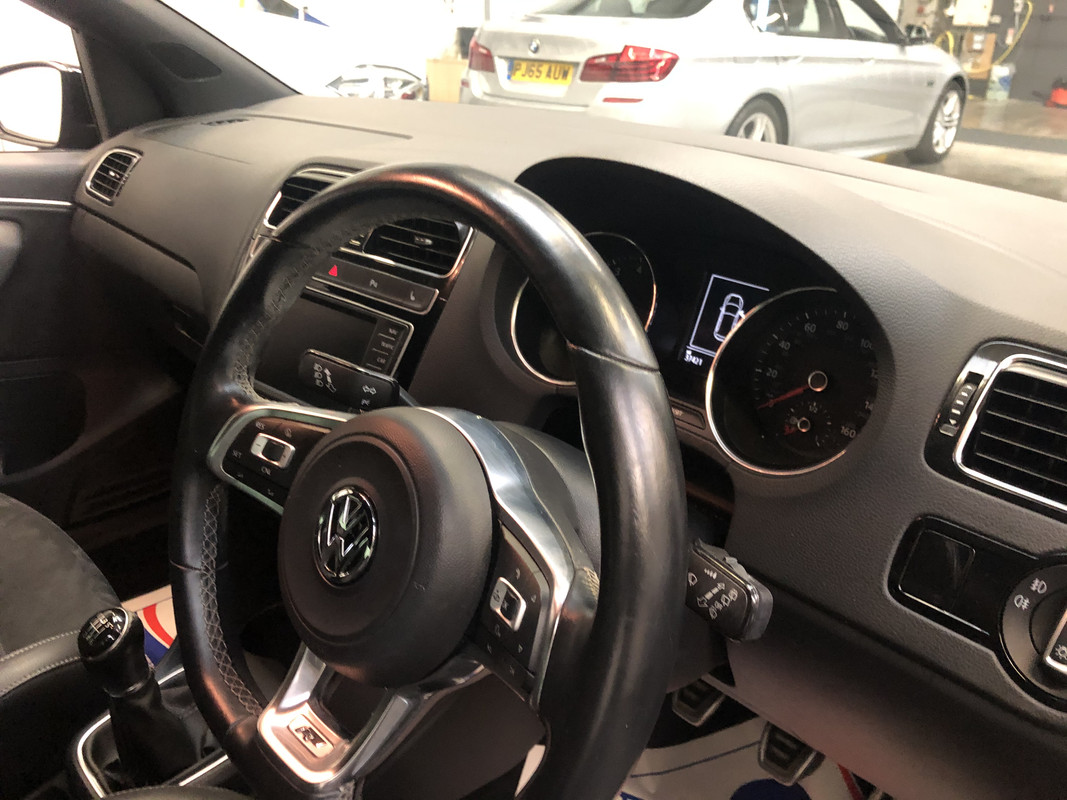 537866 F0 8 C9 D 4470 BCBC A40 A5 E7 C5 C45 — Postimages