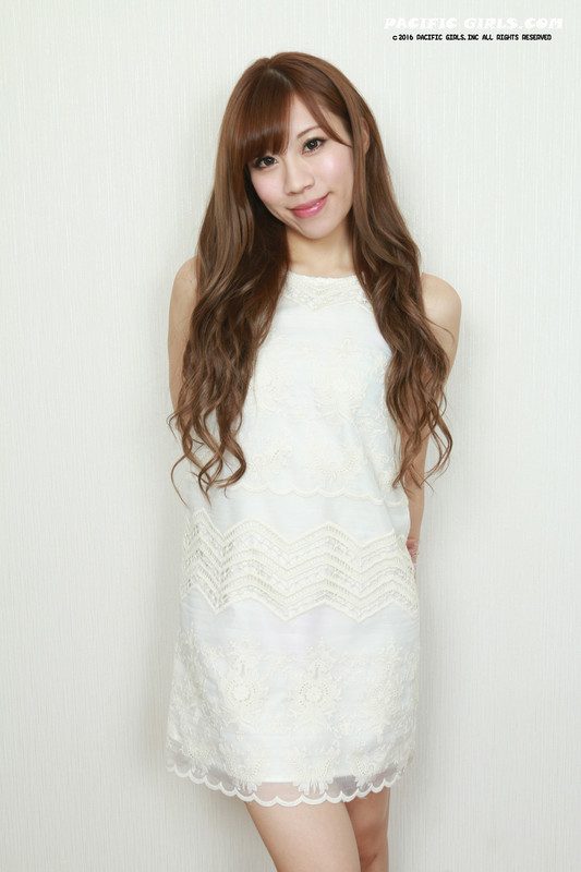 mina 002 — Postimages