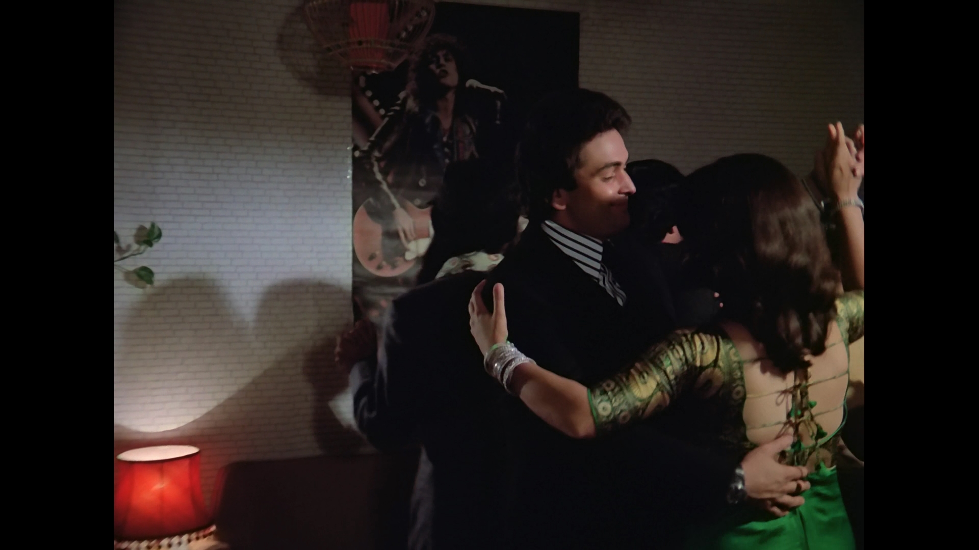 DA (2) — Postimages