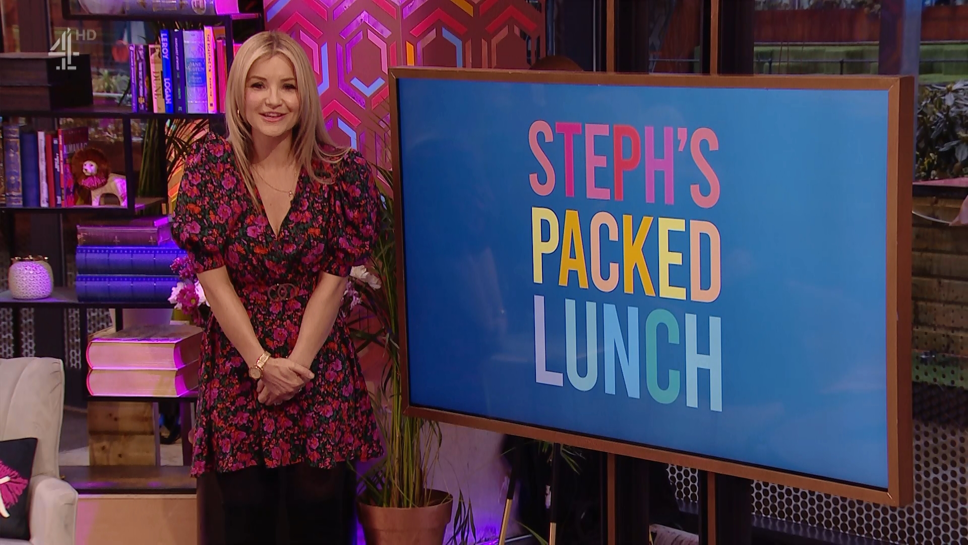 Live Steph's Packed Lunch Channel 4 HD 2021 01 08 mts snapshot 00 05 36 481 — Postimages