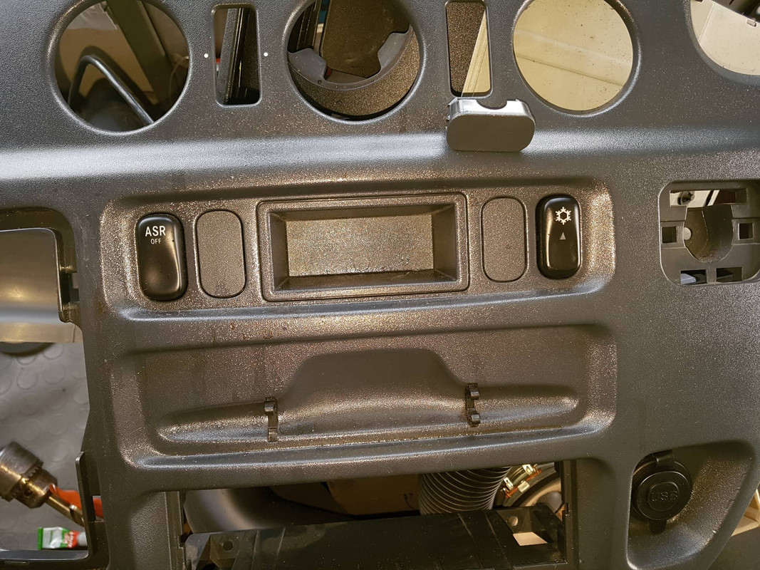 67671035 1289067357910558 5632732867197927424 n — Postimages