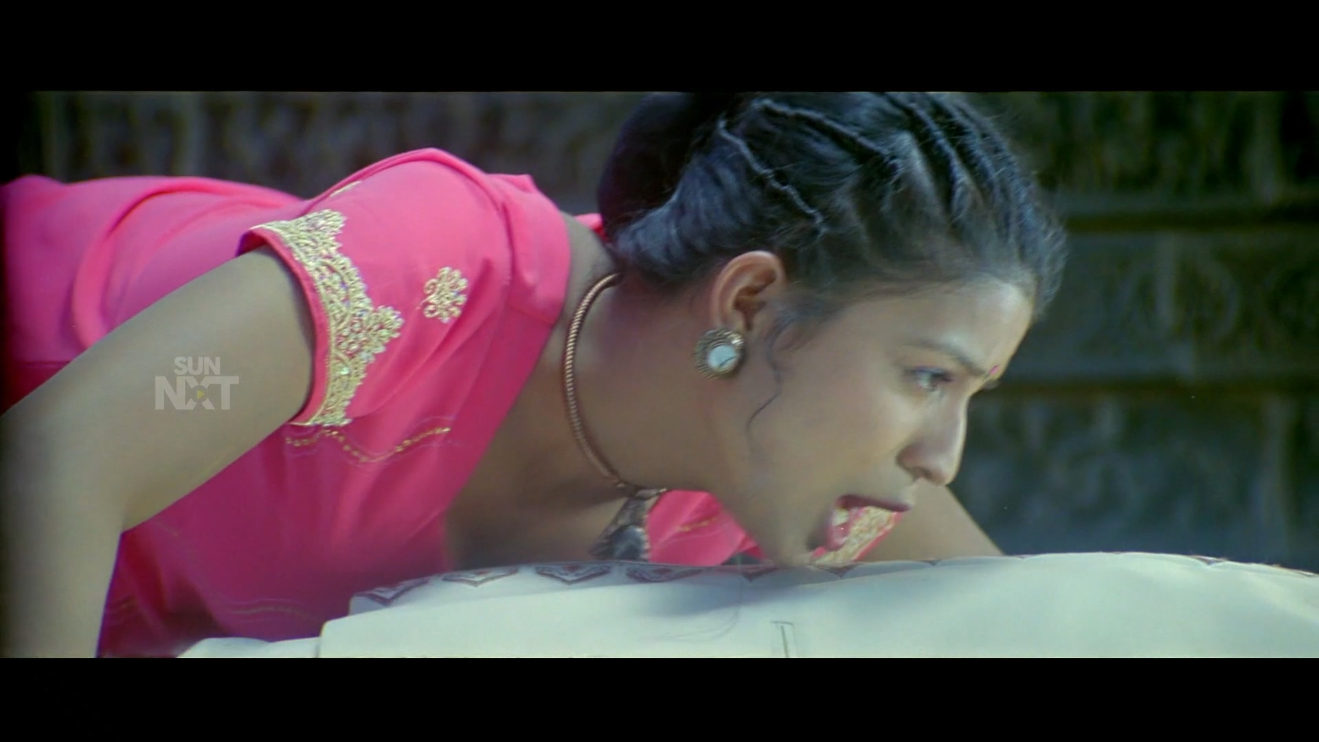 Aashika Ramyakrishna BBR mp4 20220311 213719 129 — Postimages