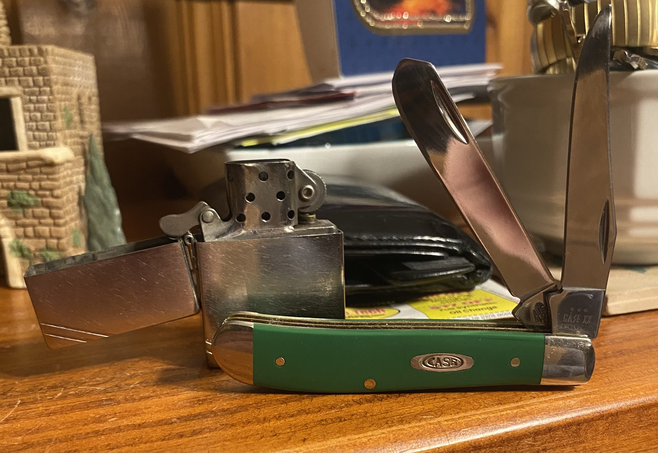 OT: Random knife of the day. - Page 3 - The Coleman Collectors Forum