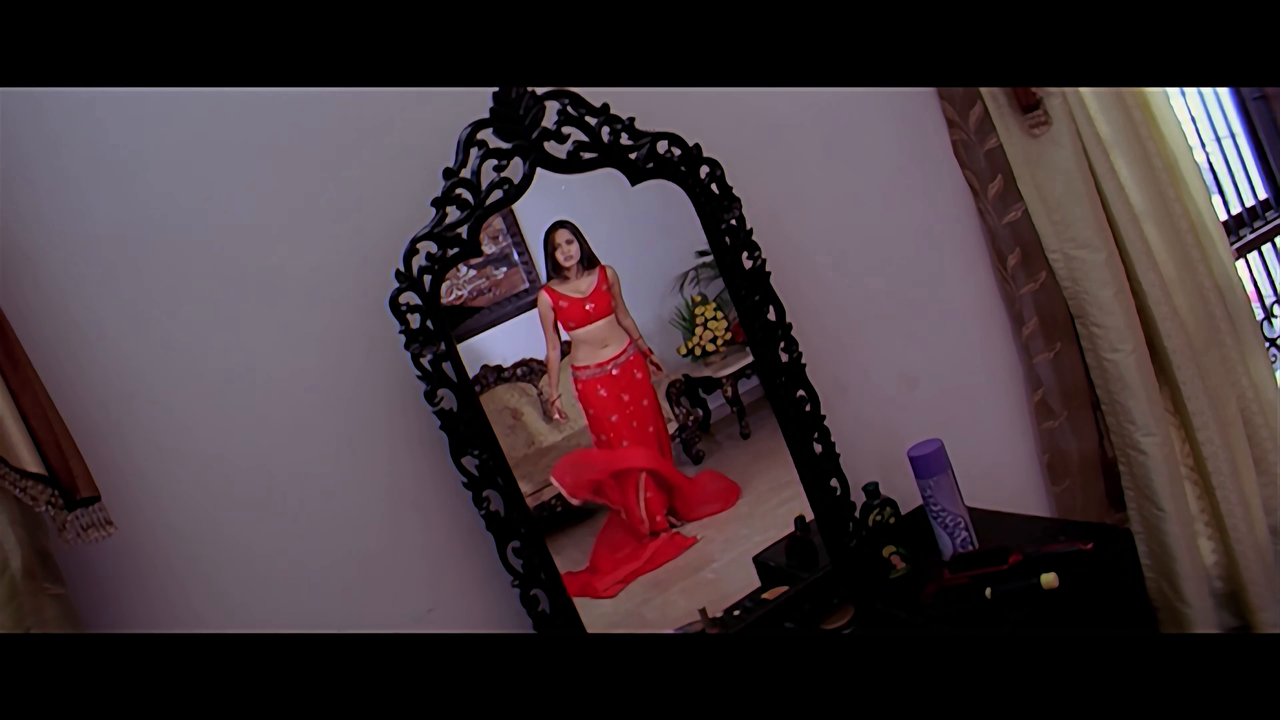 Anushka Shetty Aa Aaa Ee Eee 4k Song Okka Magadu2025 04 24 22 48 05 085 8 Copy — Postimages