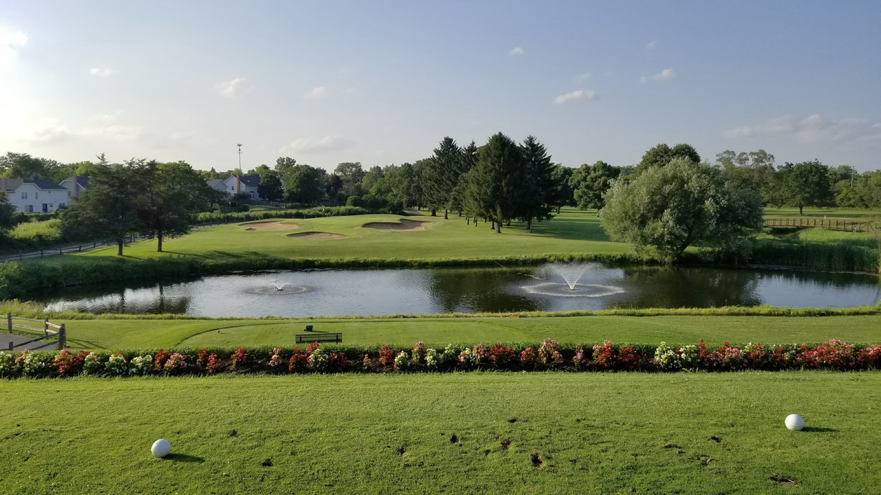 Old man got his first hole in 1 on father's day! #7 Vernon Hills GC, IL ...