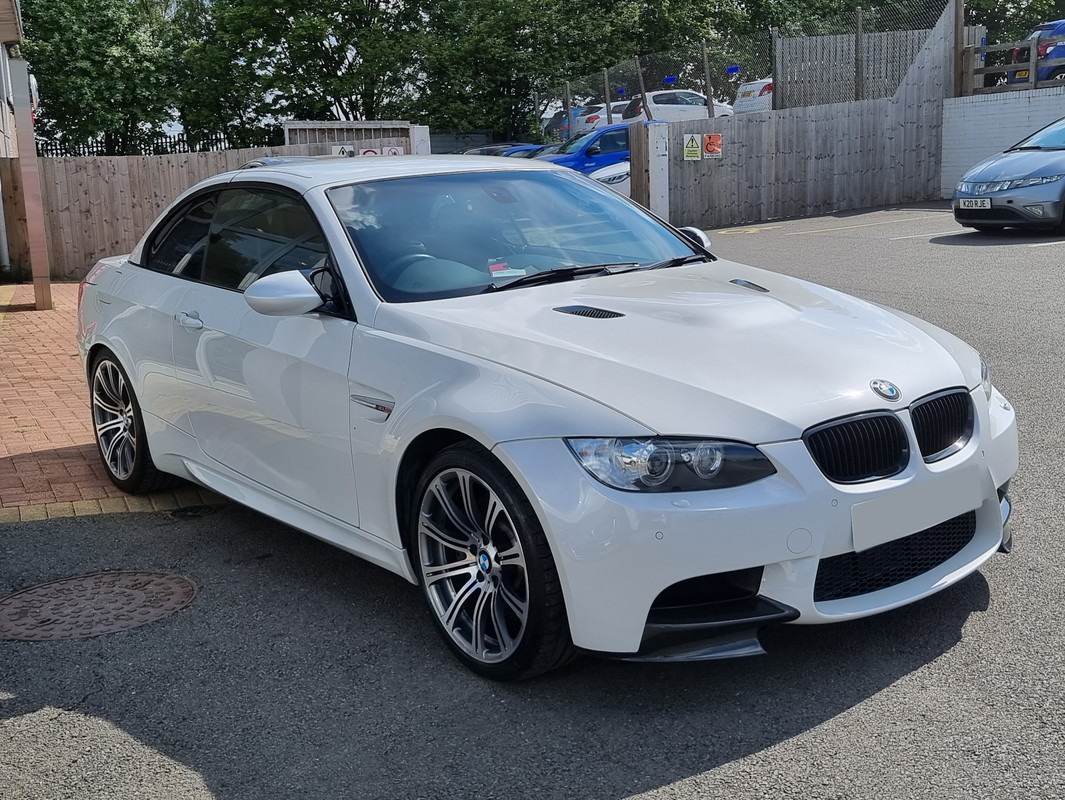 [E90 / E92 / E93] - LCI E93 M3 - Mineral White | The M3cutters