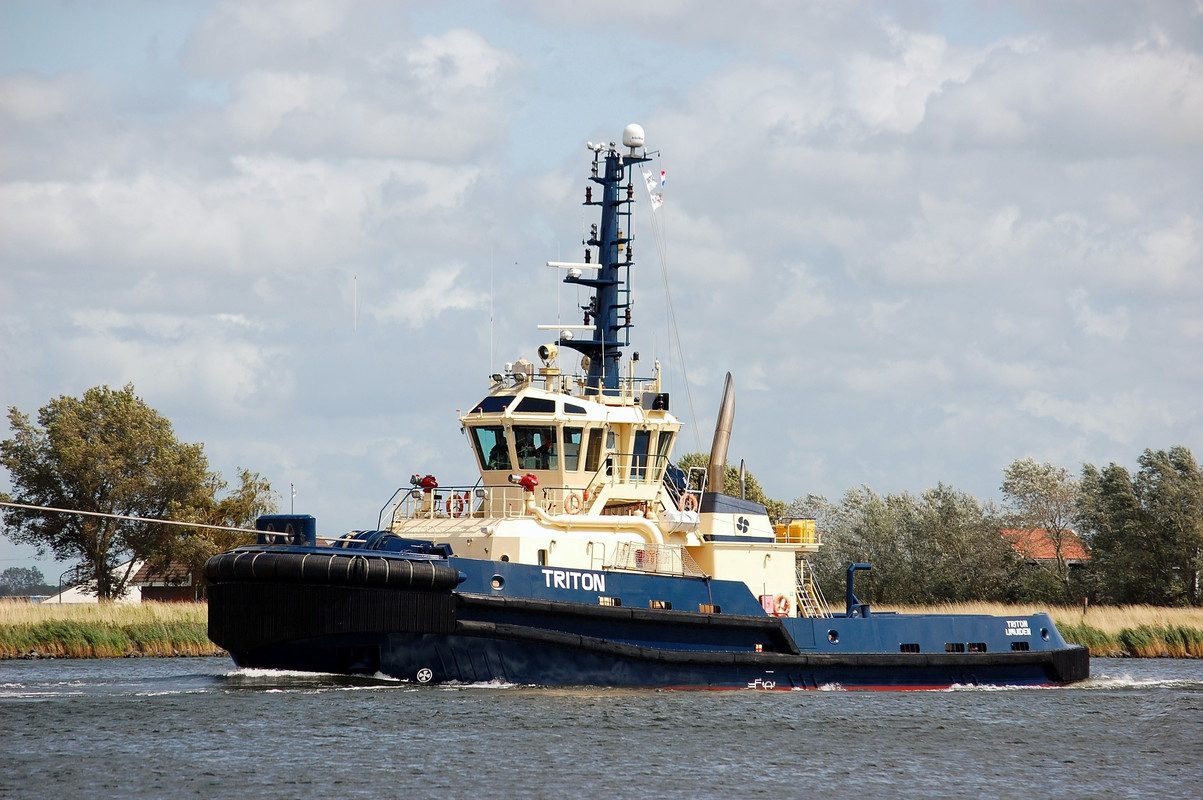 TRITON b v IMO 9451537 — Postimages