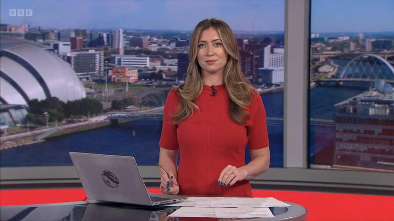 7 BF922 BC 62 EA 4722 8992 4 BD9997 A4819 — Postimages