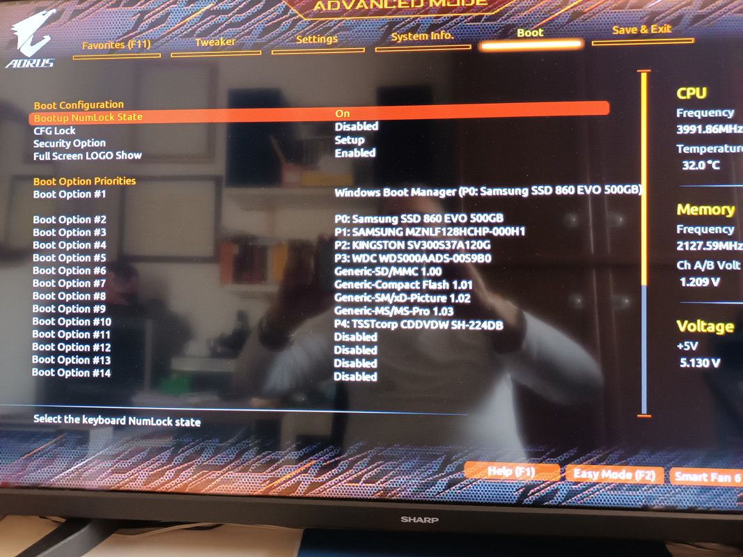 7 Boot — Postimages