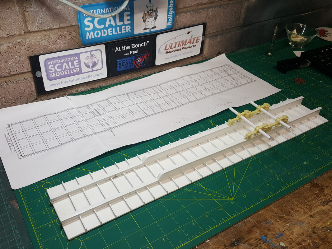 Trailer floor — Postimages