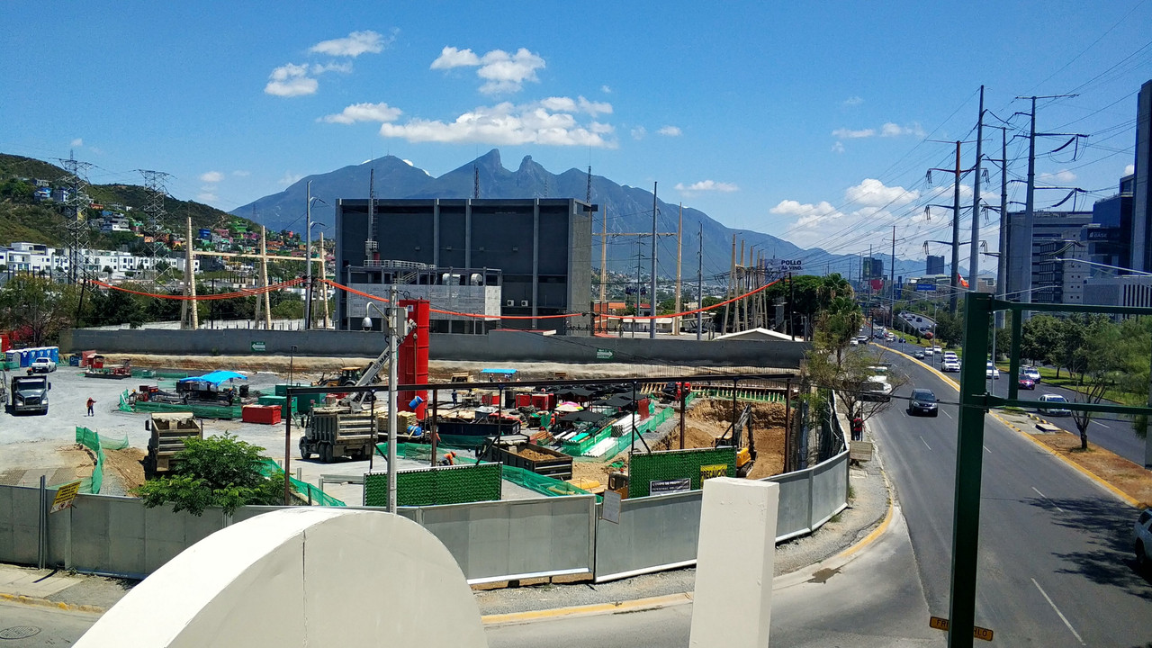 VALLE ORIENTE | Distrito Armida | 135m | E/C | Page 25 | SkyscraperCity ...