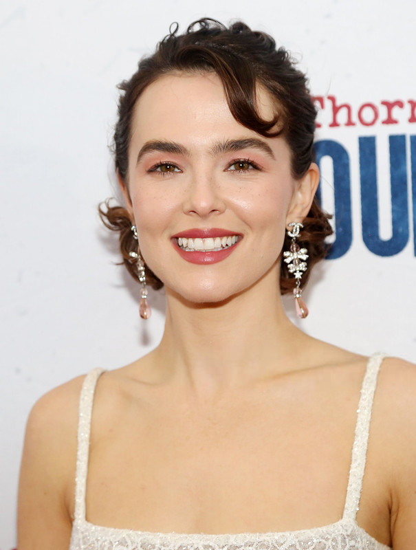 Zoey Deutch 007 — Postimages