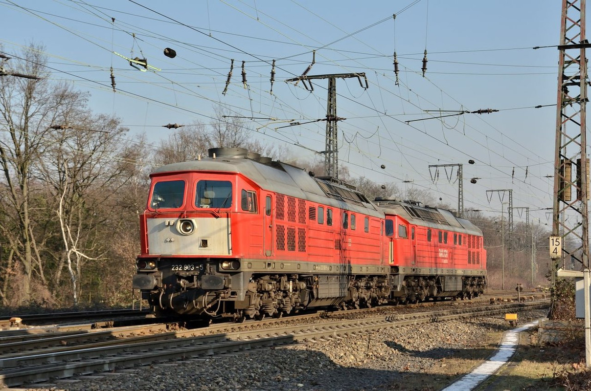 232 903 — Postimages