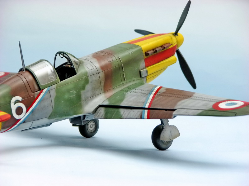 Azur Dewoitine D.520 1/32 - Ready for Inspection - Large Scale Planes