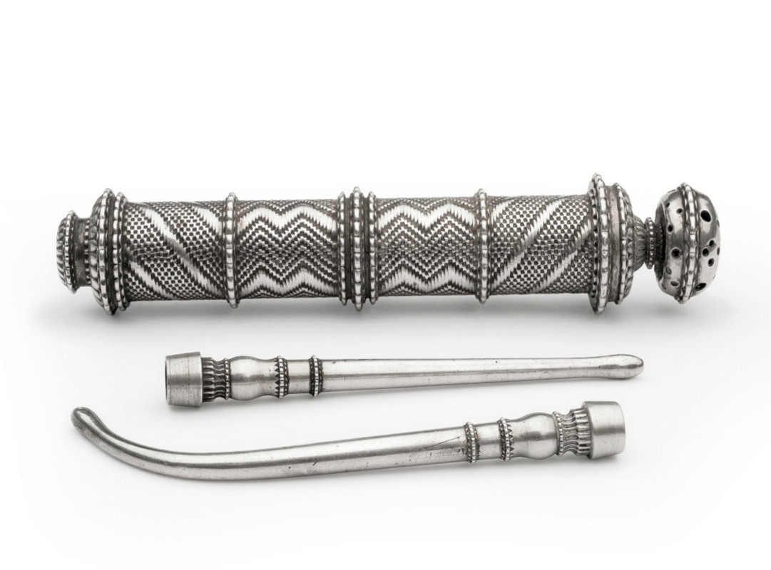 18th-century? Silver Syringe Hallmark Identification - www.925-1000.com