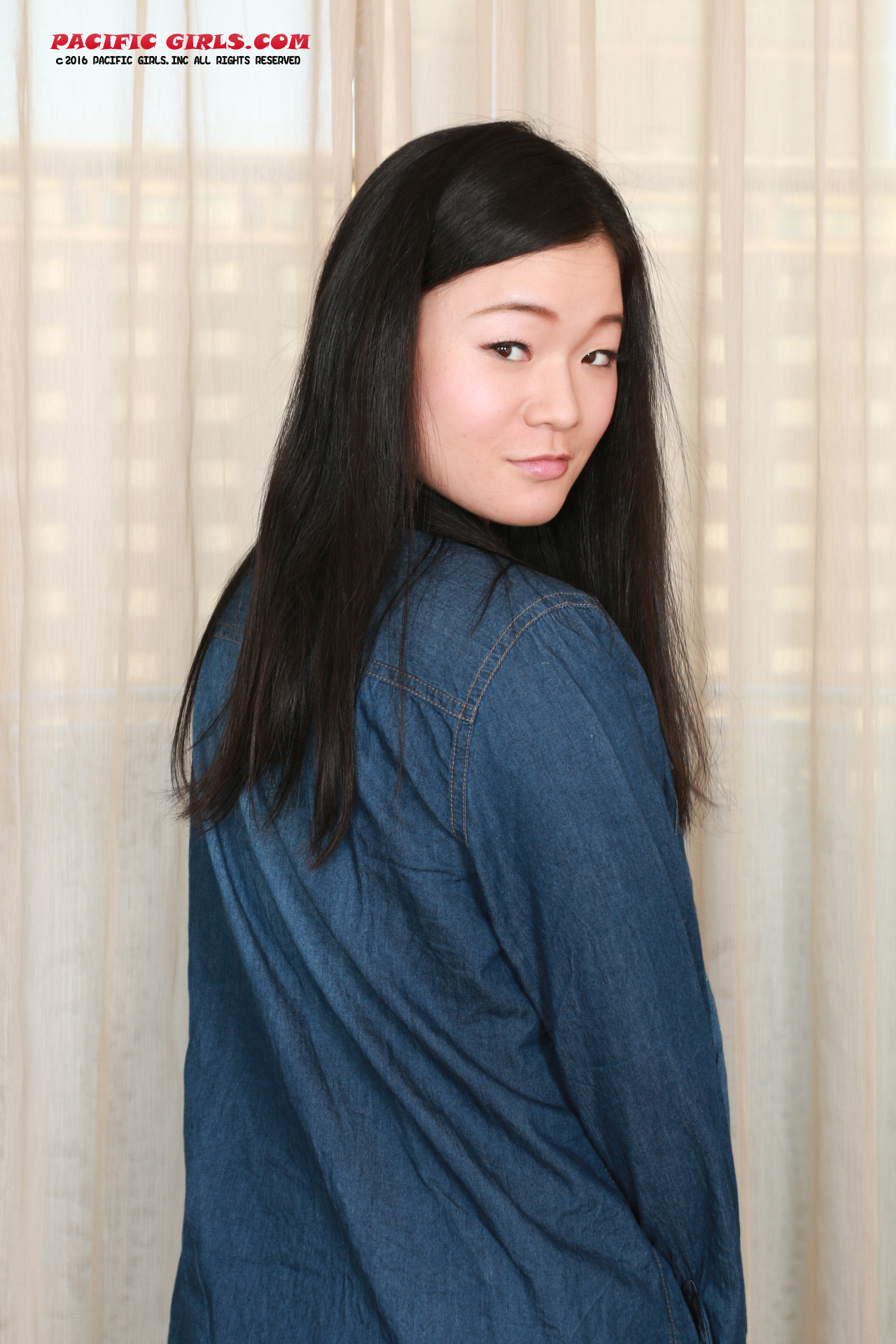 sarina 004 — Postimages