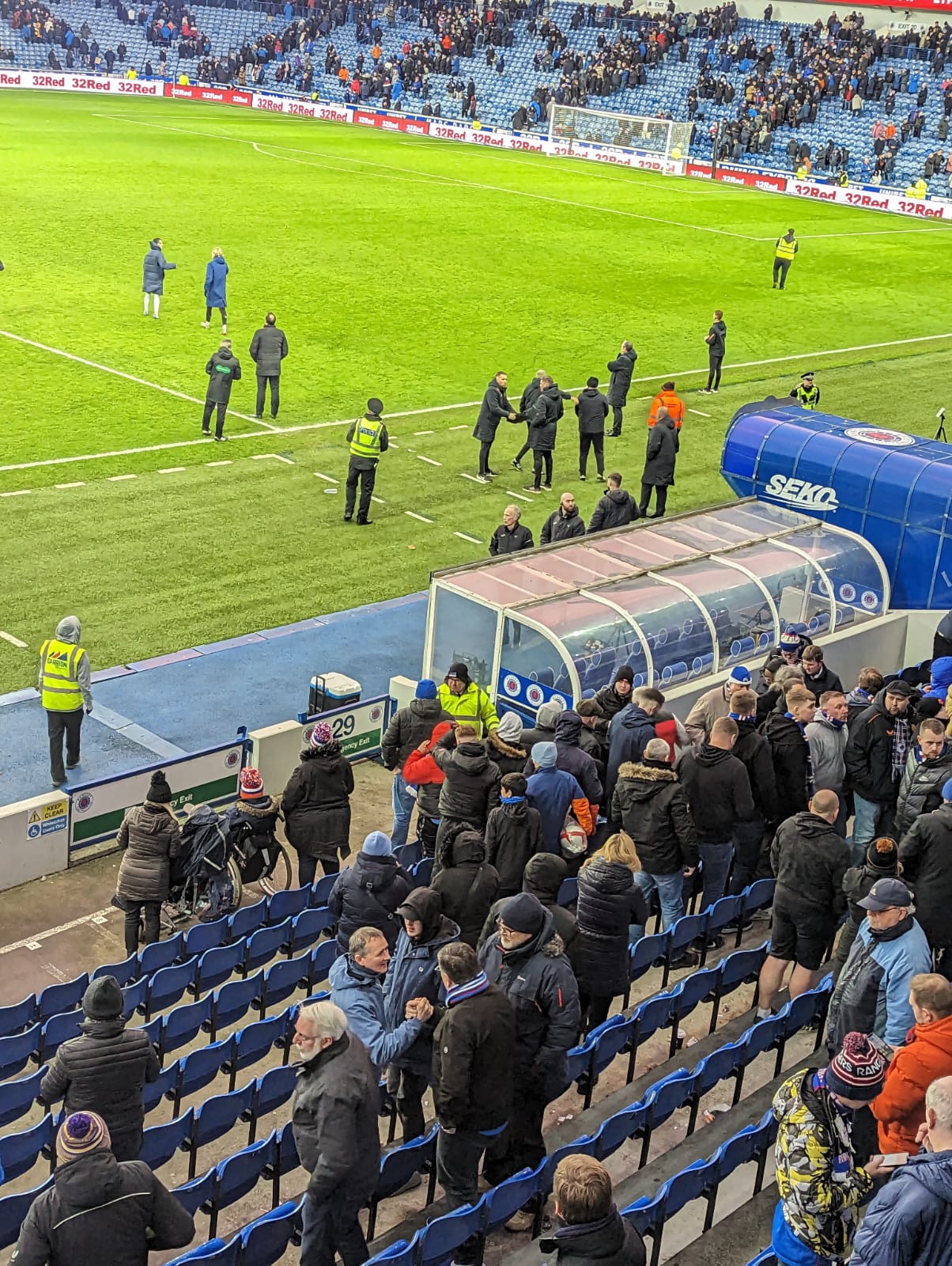 610ed7d7 7f91 4817 bffc 7f1c17c85c8c — Postimages