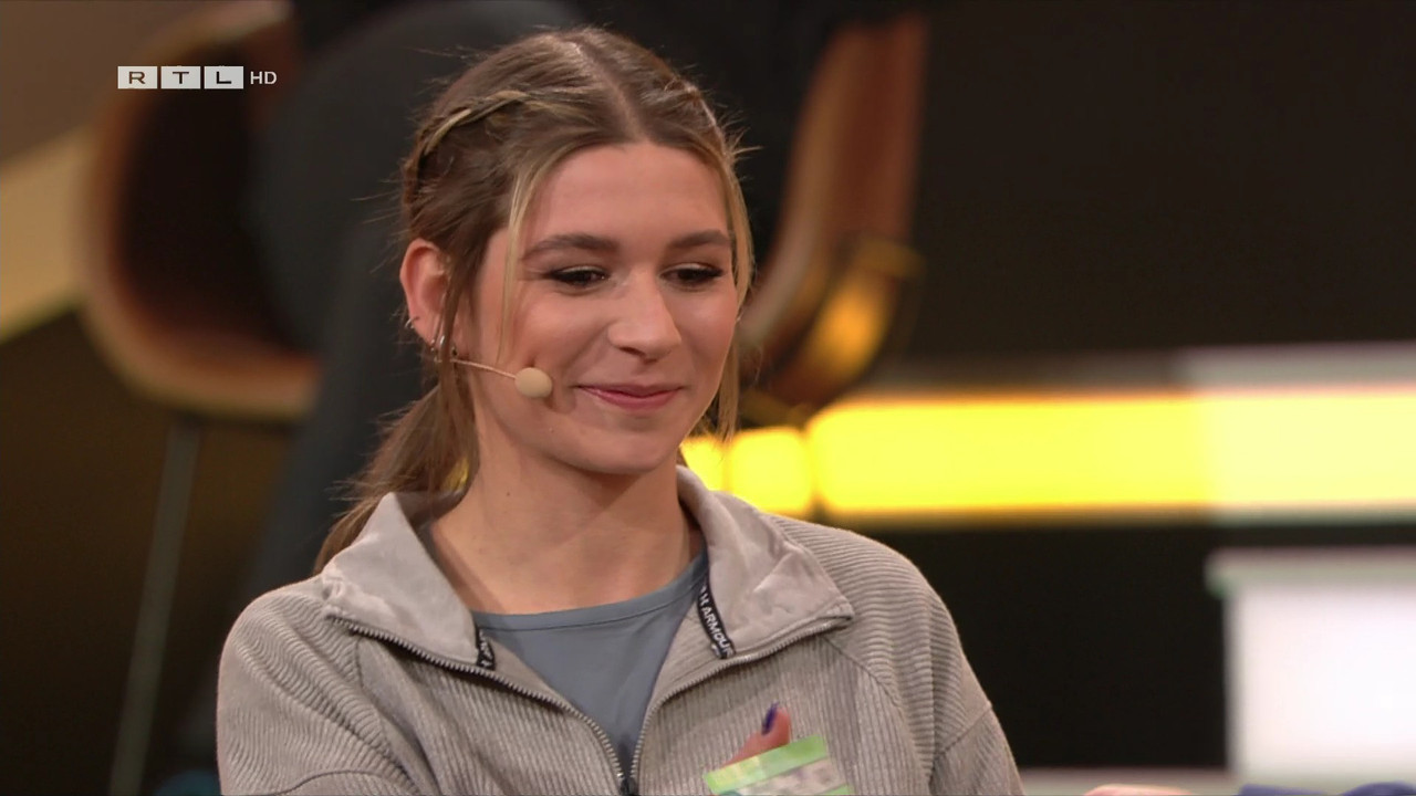 Jana Wosnitza Schlag den Besten 20240302 SC 1080i (89) — Postimages