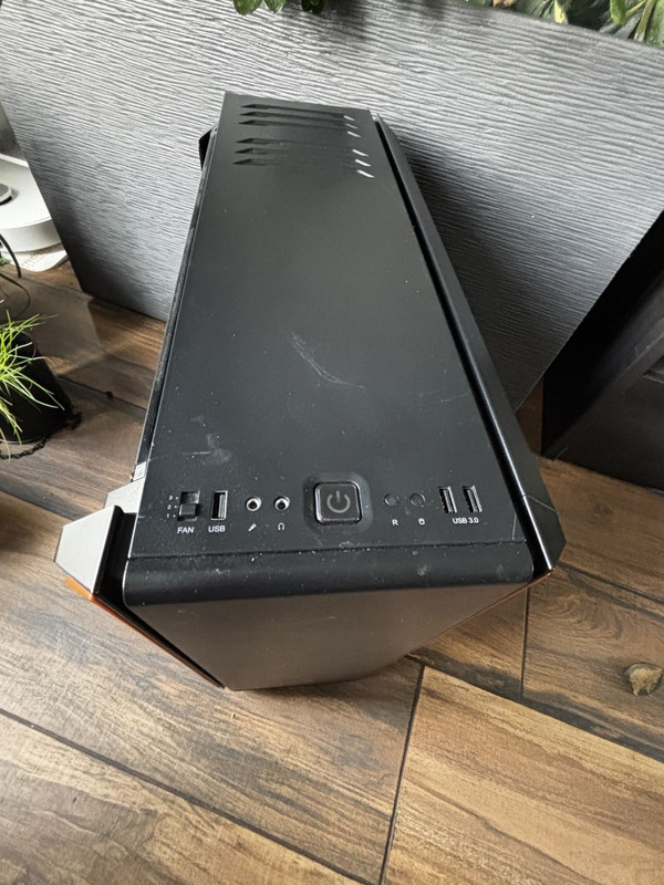 be quiet Silent Base 601 Orange 3 — Postimages