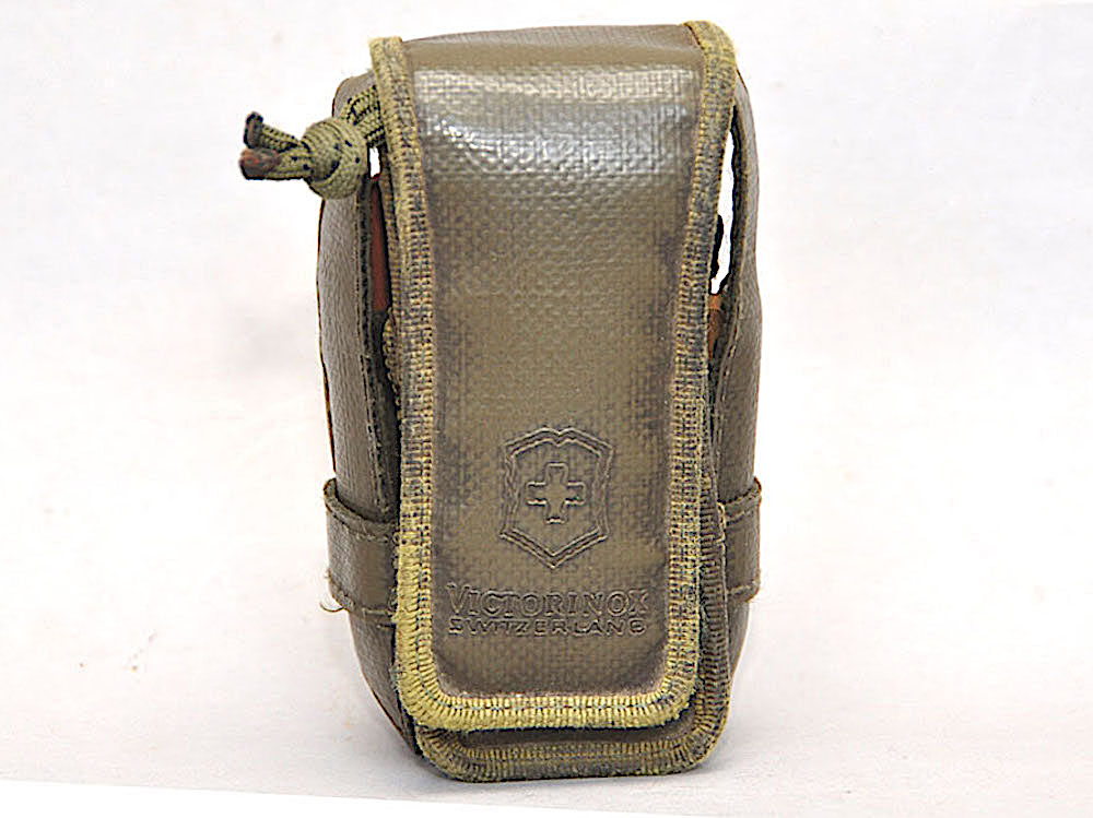 Funda Victorinox Modelo SWISS CHAMP