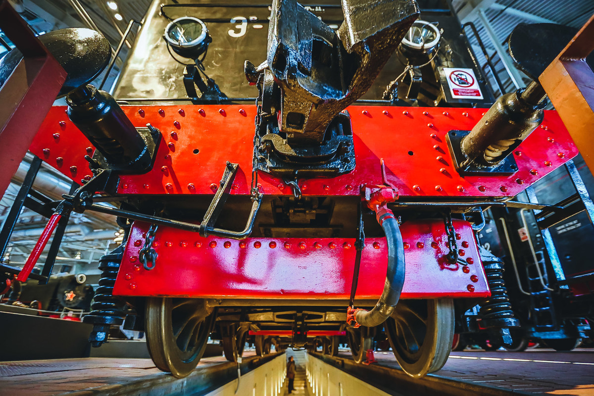 La locomotive ФД20 ou FD20