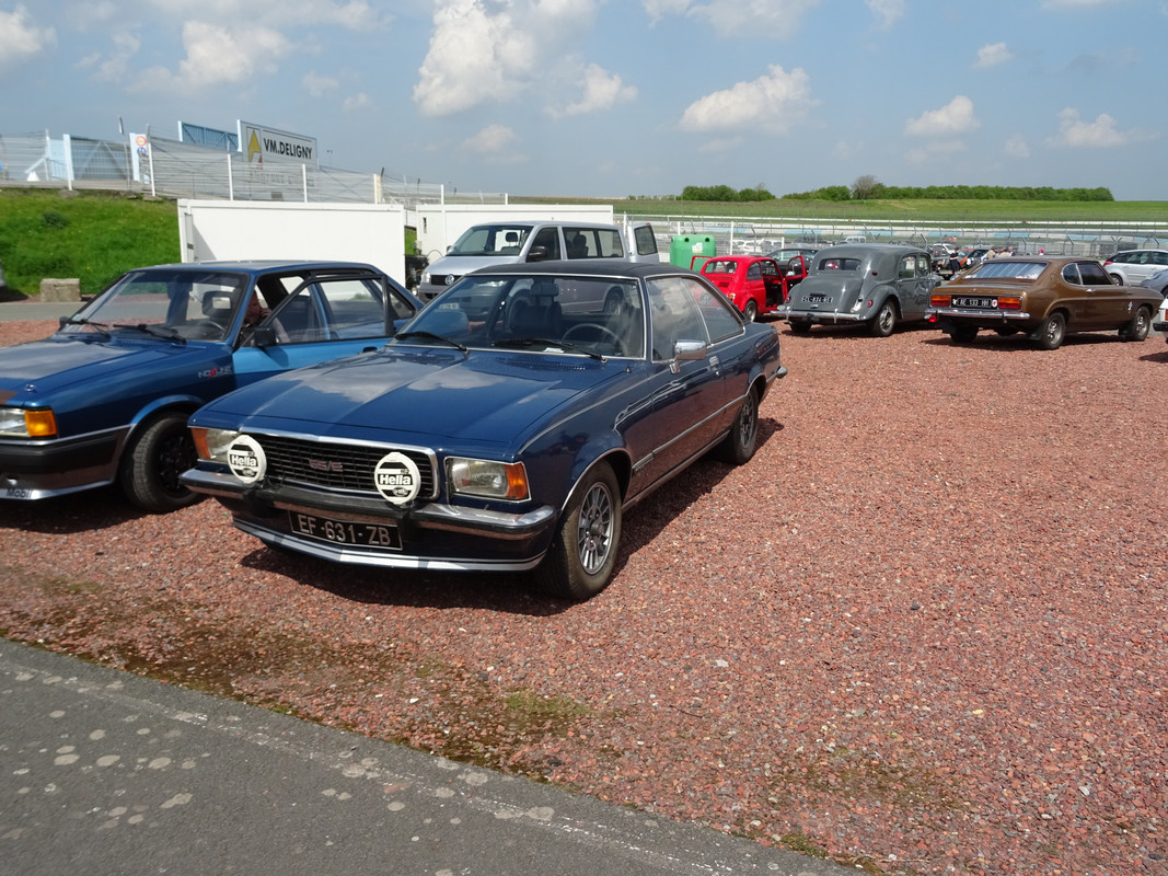 COMMODORE B COU GSE 1972 N°8 — Postimages