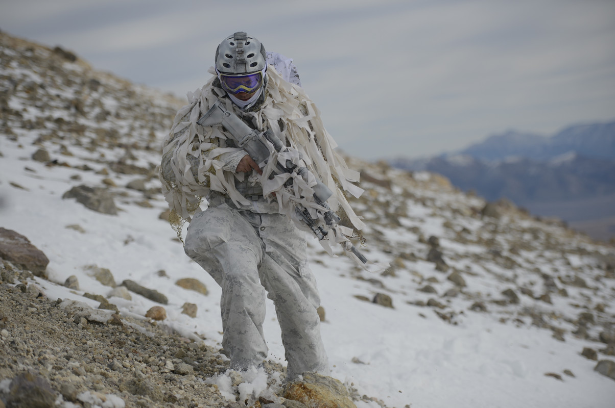 141209 N FH305 1757 — Postimages