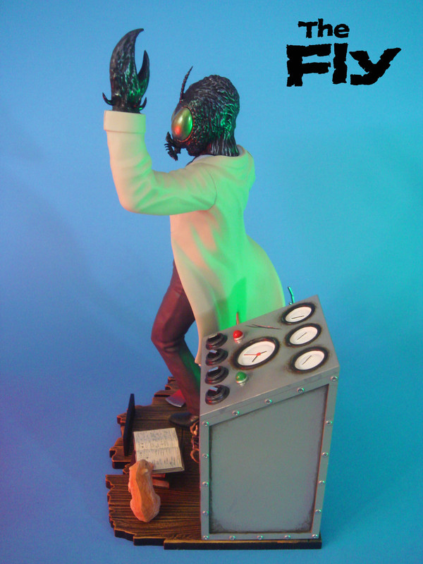 Official promo pics of Monarch Model's THE FLY