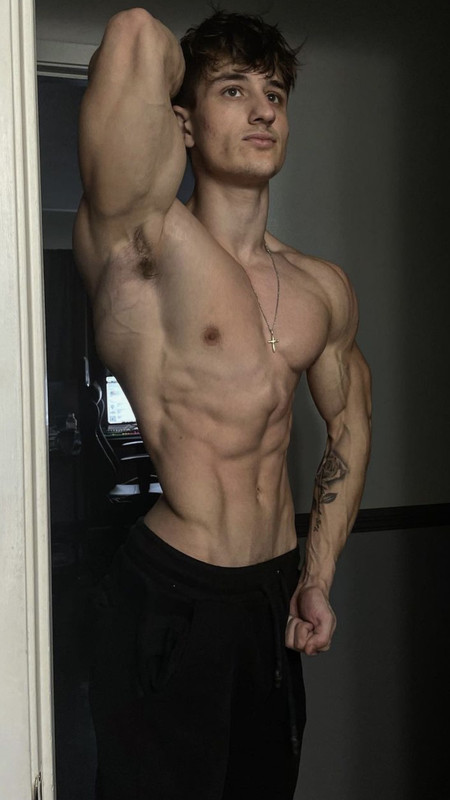 Teen Bodybuilder Cornelius Masterson Page 9 Lpsg