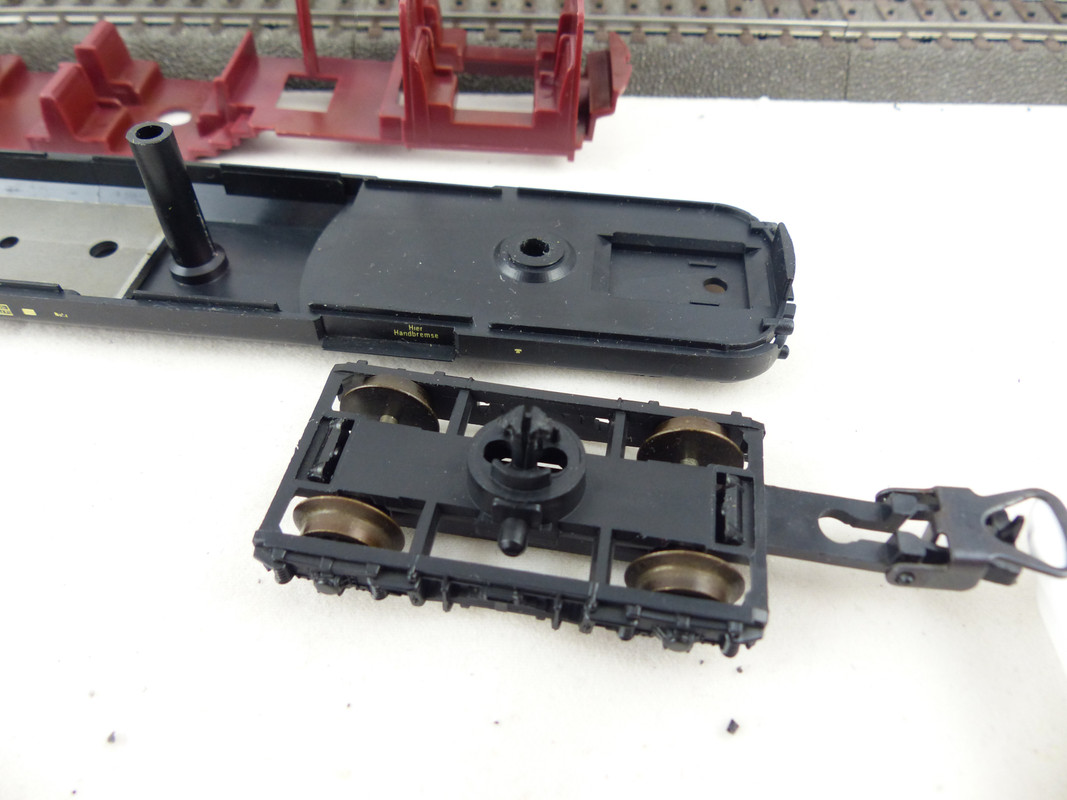 LBE 035 — Postimages