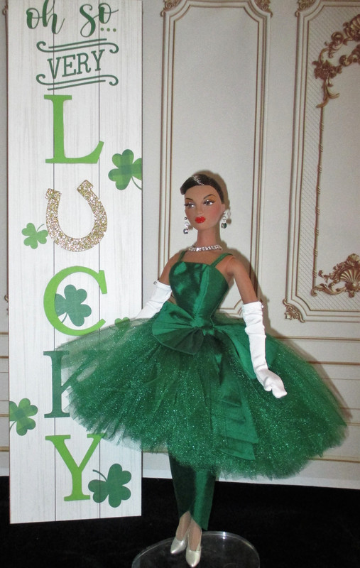 Oh so very Lucky 1 — Postimages