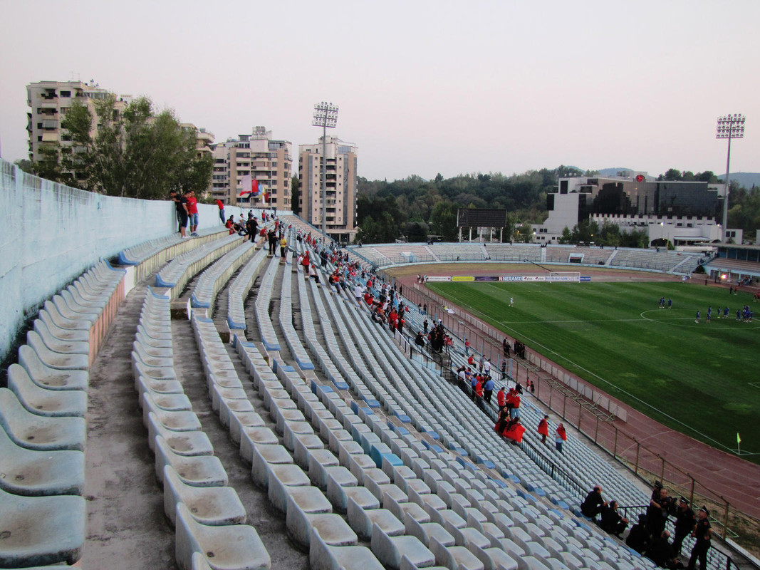 stadiumi qemal stafa04 — Postimages