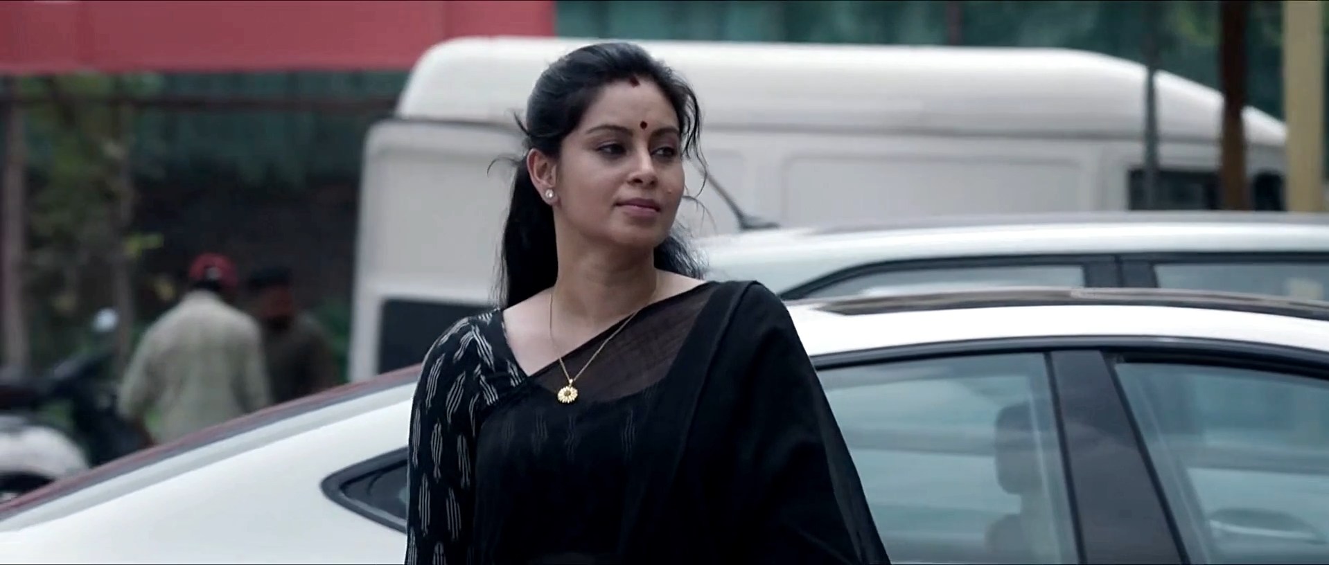 Abhinaya Sexy Navel Scene and Molesting Scenes from Pani mp4 snapshot 00 11 712 — Postimages