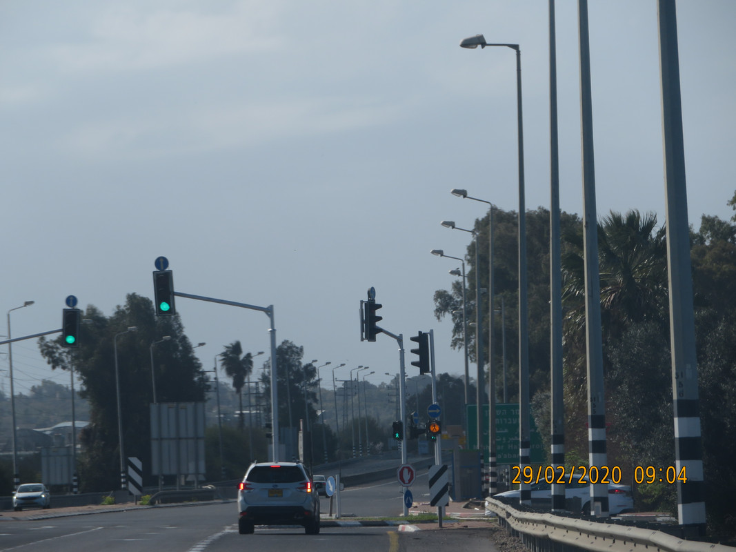 Lighting-Gallery.net - Lanterns/Lantern on the way back and forth to ...