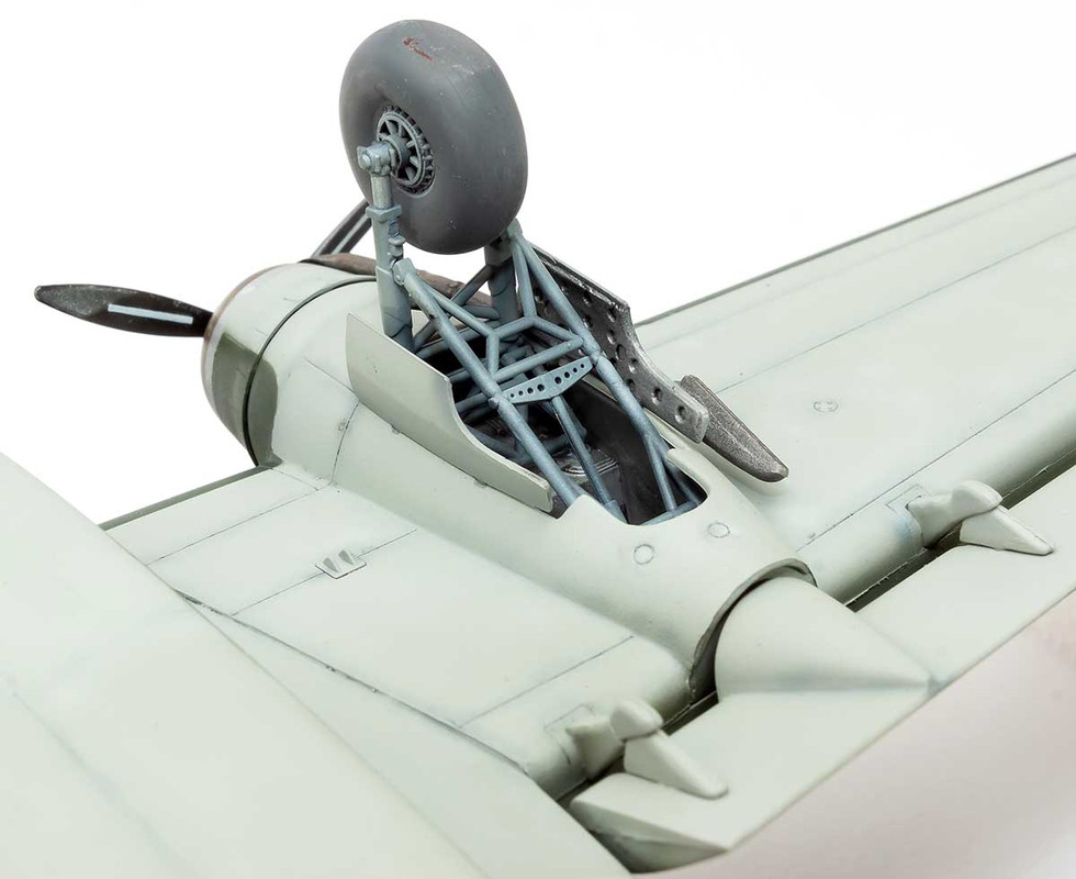 1/72 Italeri Savoia Marchetti SM.82 Canguro - Ready for Inspection ...