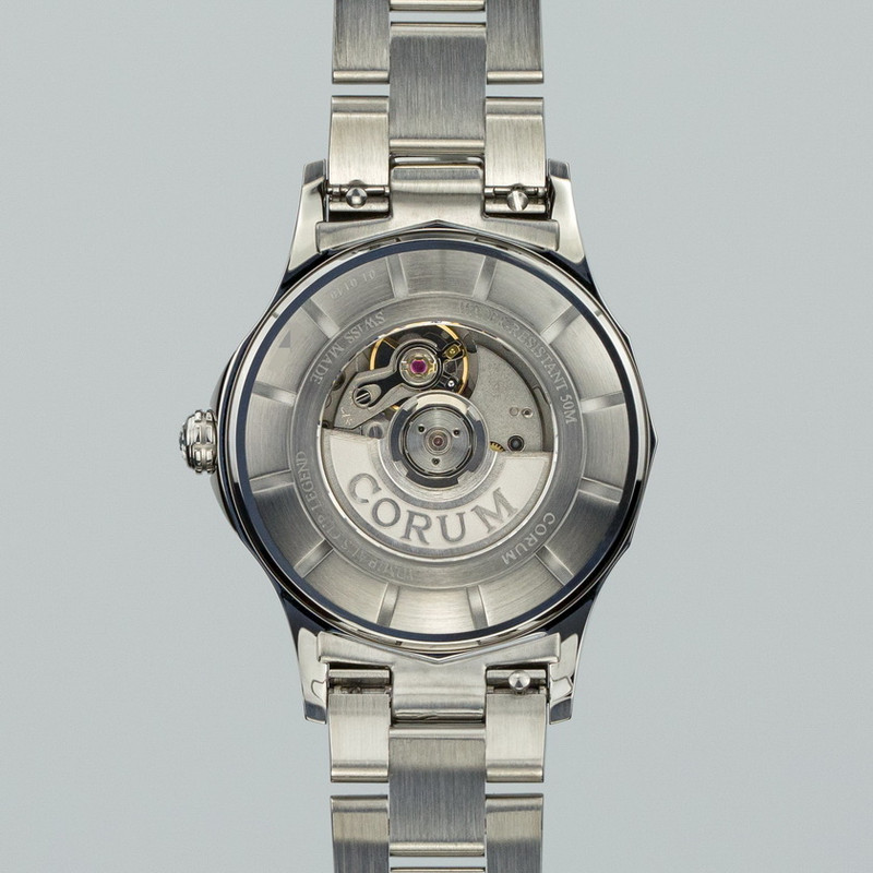 Corum Admiral Legend 32 ref A400 03074 Swiss Flag 5 — Postimages