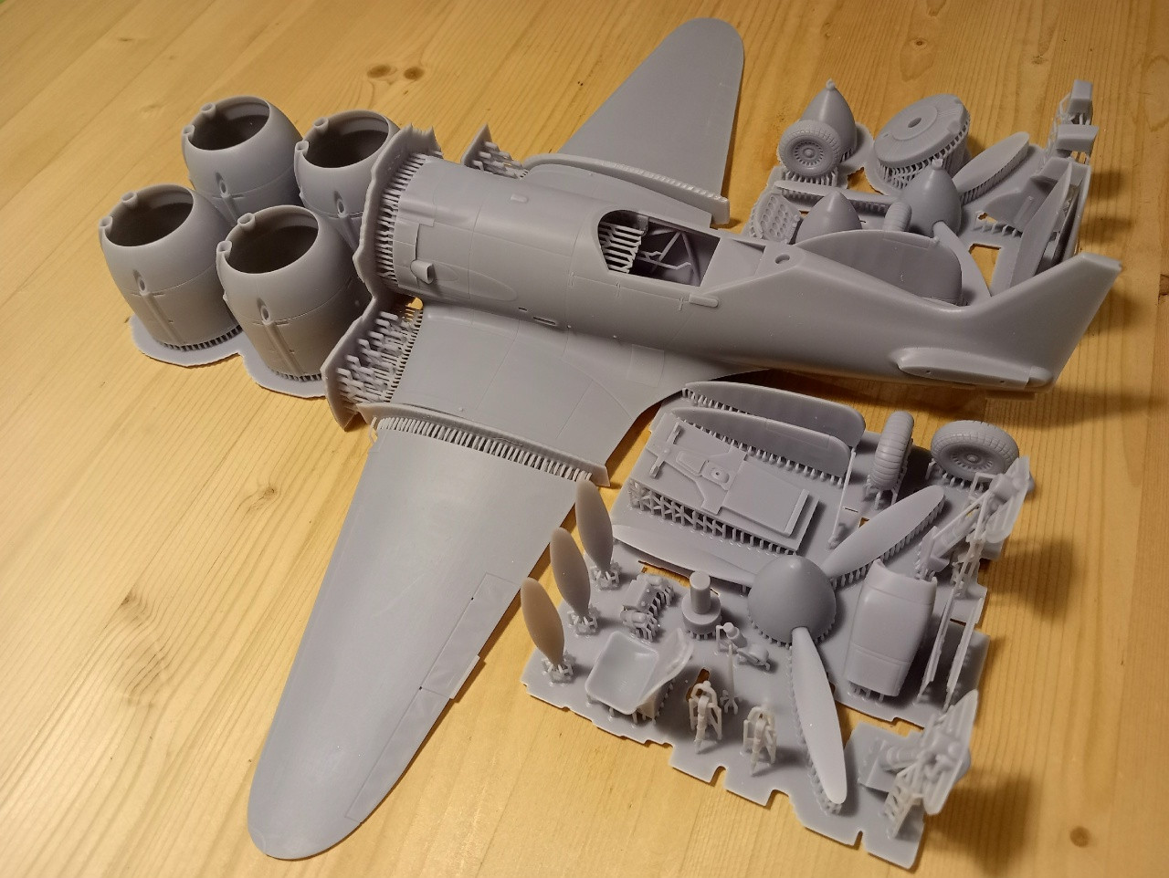 1/144, 1/72, 1/48, 1/35 & 1/32 - Mikoyan-Gurevich MiG-9 (I-210) 3D ...