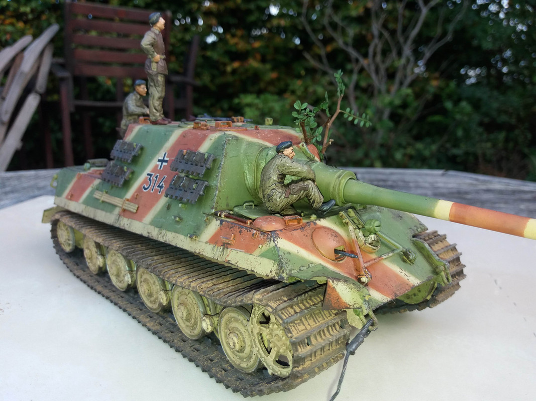 Dragon 1/35 Jagdtiger - Ready for Inspection - Armour - Britmodeller.com