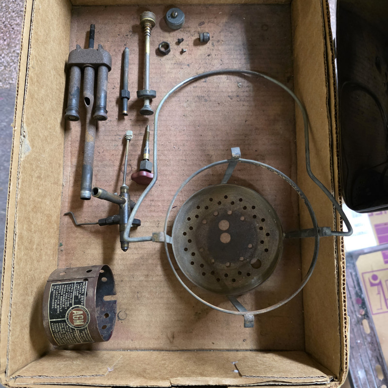 SOLD - AGM Model 2572 Parts $20 + Shipping - The Coleman Collectors Forum