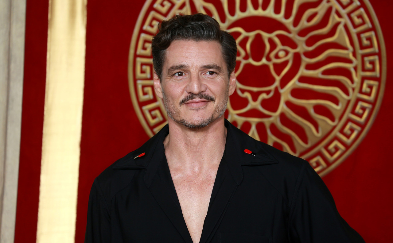 Pedro Pascal 053 — Postimages