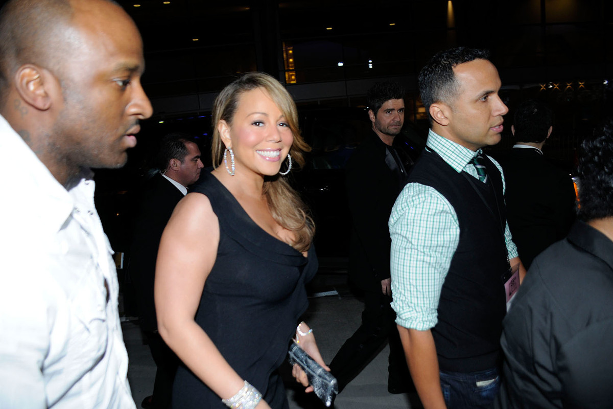 backstage 046 — Postimages