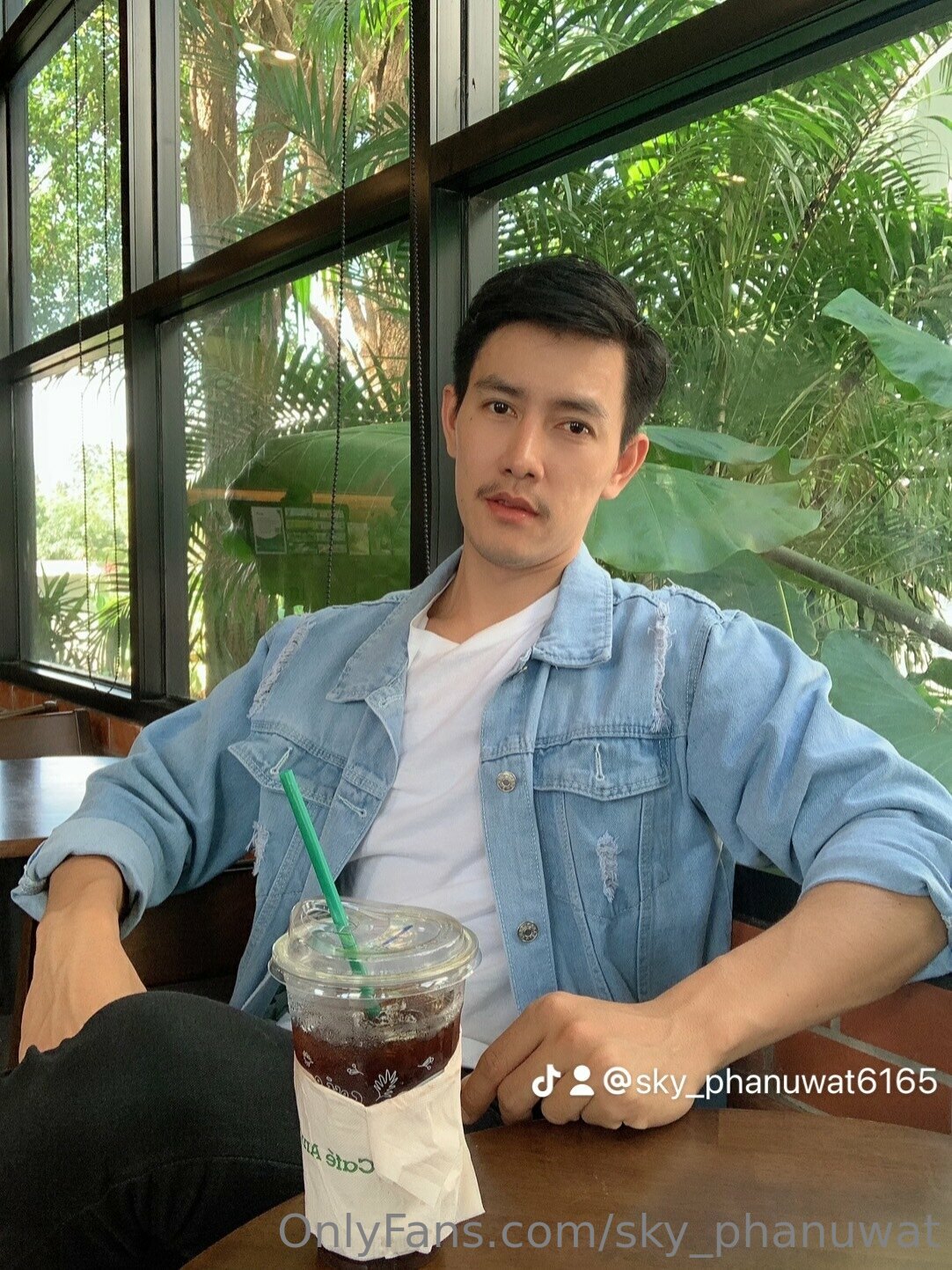 Sky 6 — Postimages