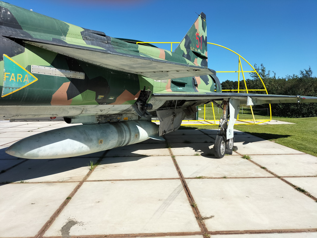Saab AJSH 37 Viggen Aviodrome. - Aviation Photography - Britmodeller.com