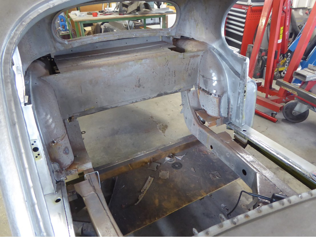 10 ECE70 B7 DB44 CB099 D5372 DAE921 C73 — Postimages